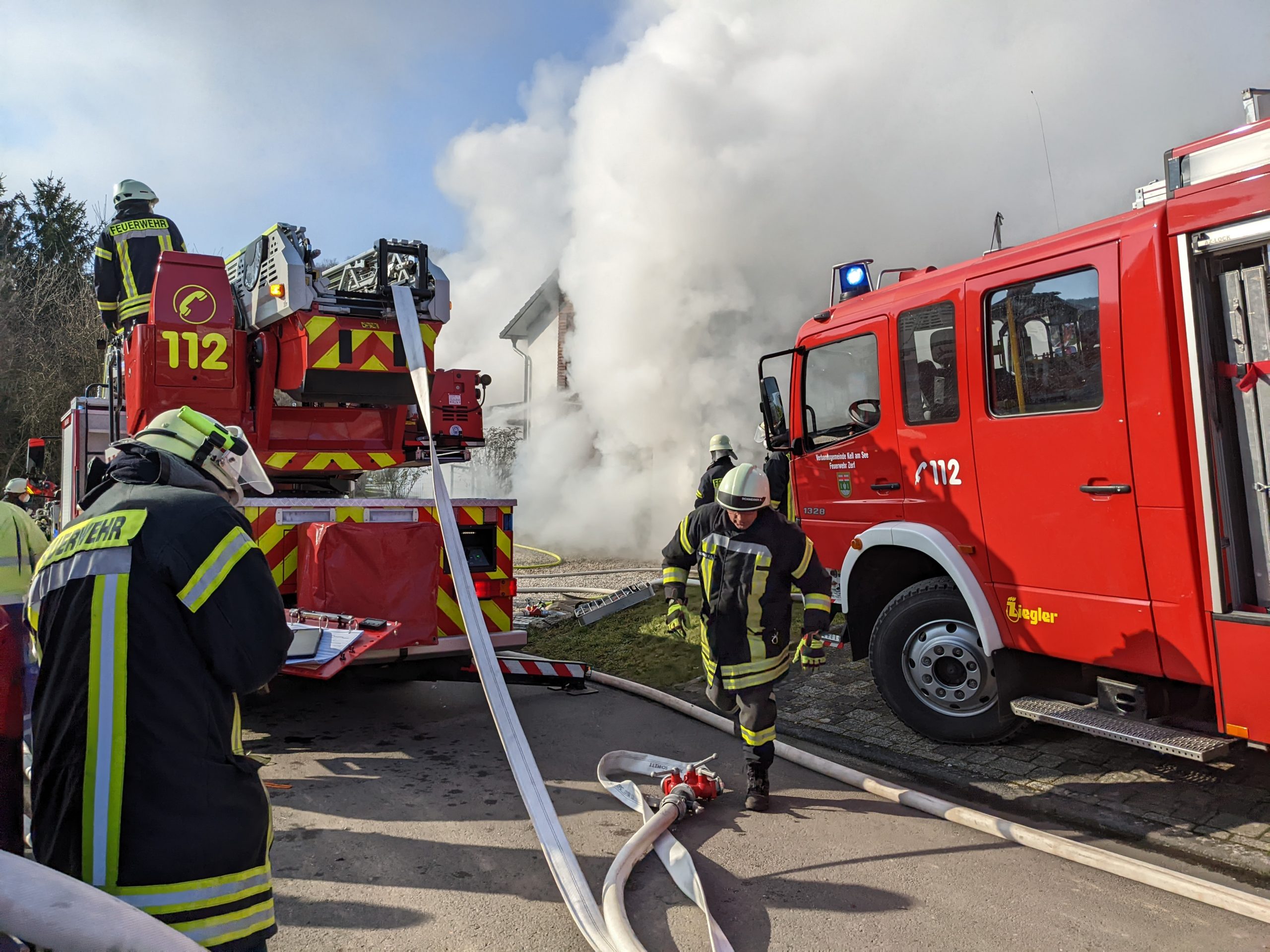 Wohnhausbrand in Greimerath - Hoher Schaden und drei verendete Hunde ...
